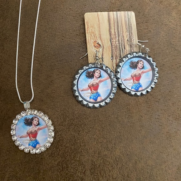Jewelry | Wonder Woman Jewlery Set | Poshmark